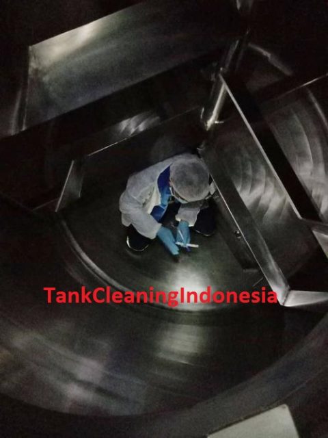 CLEANING TANKI FOOD DI PT. BARRY CALLEBAUT INDONESIA - GRESIK - Tank ...
